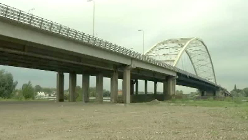 Papendrechtse Brug dicht