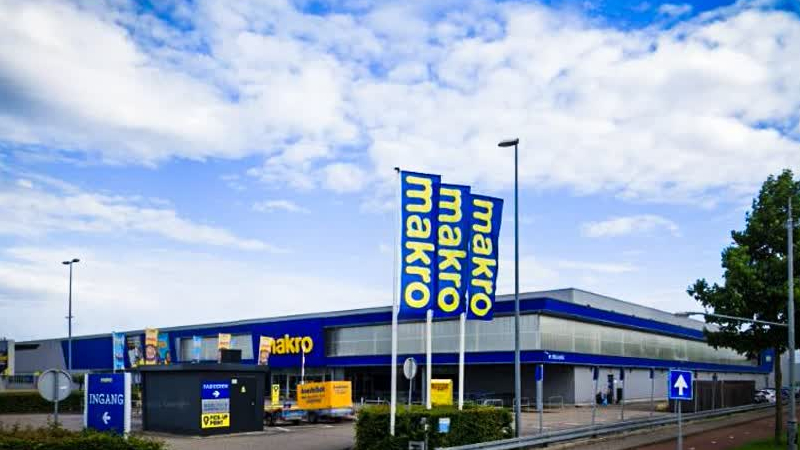 Groothandel Makro ontruimd wegens lekkage