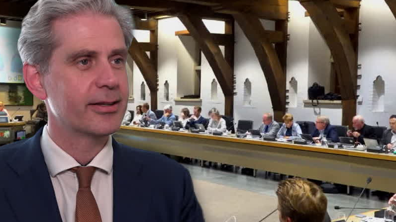 Lof voor Wouter Kolff bij afscheid: ‘gedreven, verbindend en een vriend’