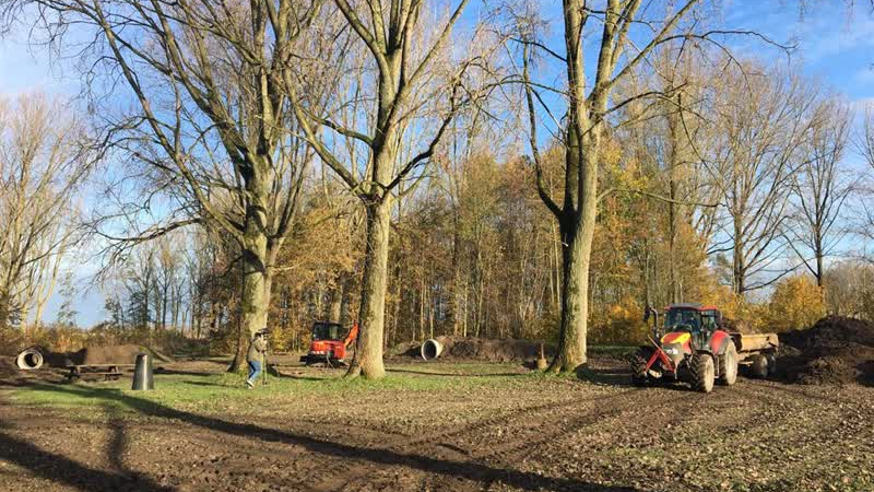 Renovatie Speelbos de Elzen begonnen: 'Straks lekker spelen, met groen ...