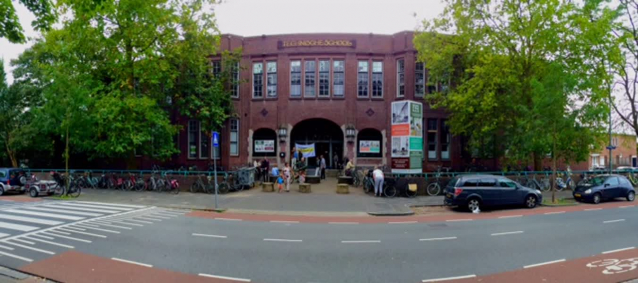 Ruim 1500 bezoekers Ambachtsschool Ruim 1500 bezoekers Ambachtsschool